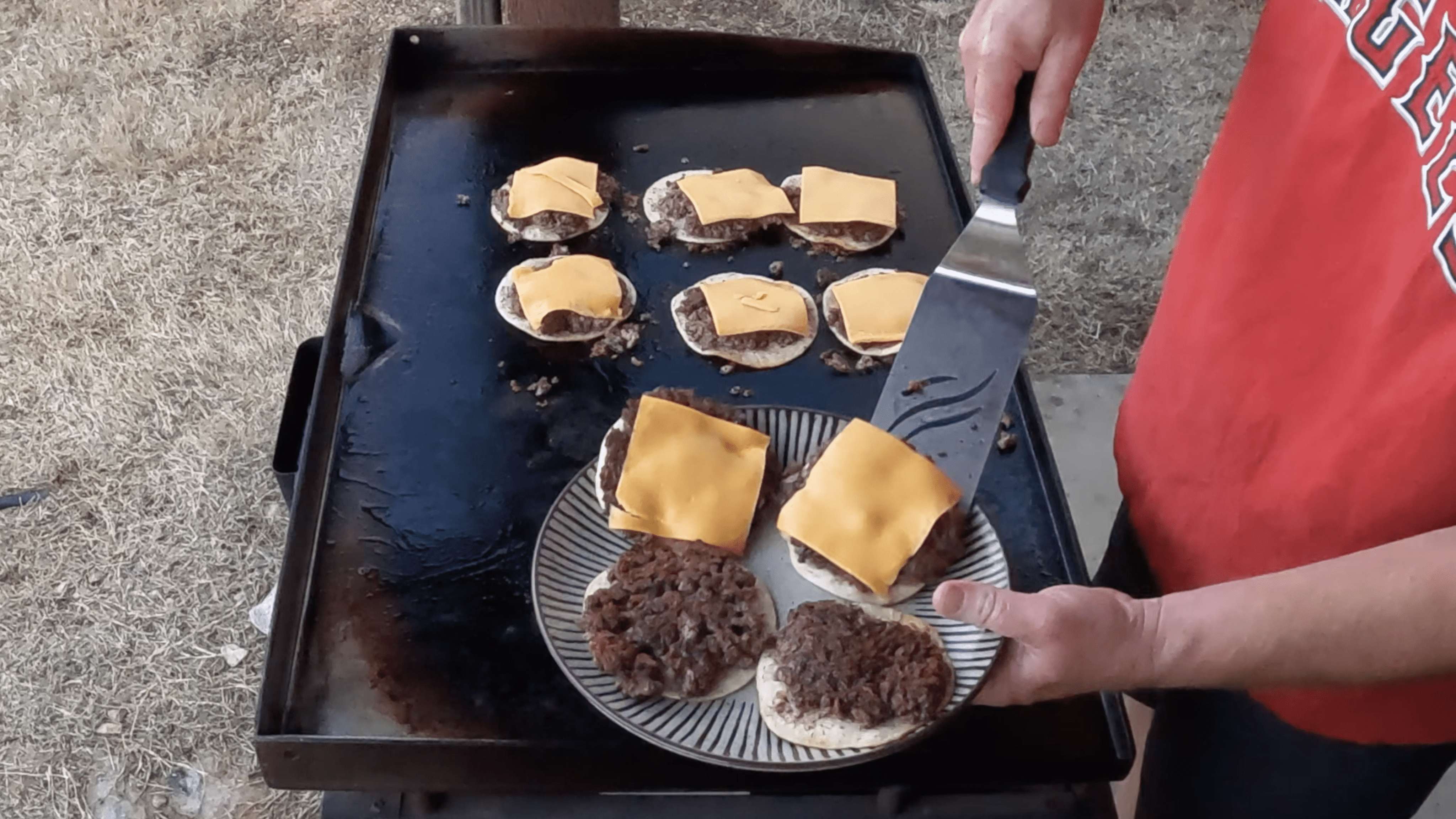 Smashed Burger Tacos Cooked On The Blackstone Griddle – Okie Smokin’